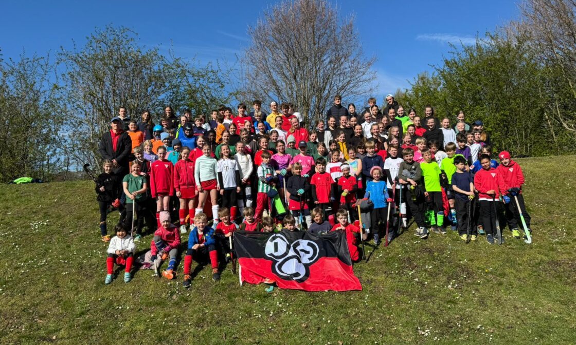 Hockey: Heimspieltermine der 1. Damen und 1. Herren | Feld 2025 - DHC ...